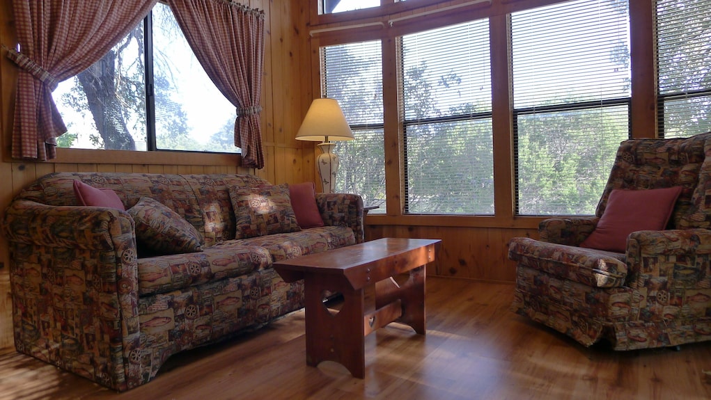 Texas Tiny House With Hill Country Charm - San Antonio, TX