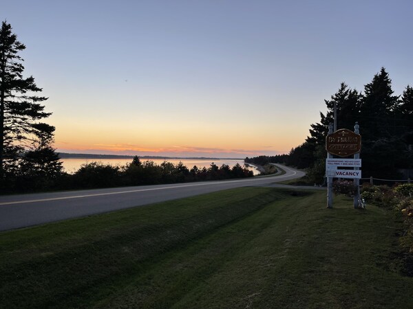By The Bay Cottages - Prince Edward Island