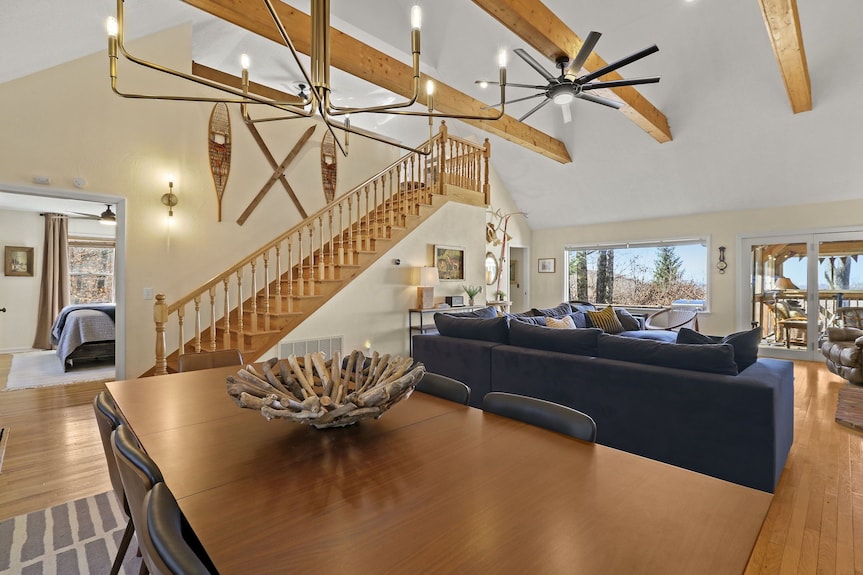 Beech Mountain Vibes: Golf, Ski, Hike, Grill, Deck, And View - Watauga Lake, TN