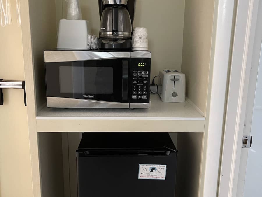 Suite, 2 quartos | Wi-fi grátis, roupa de cama fornecida