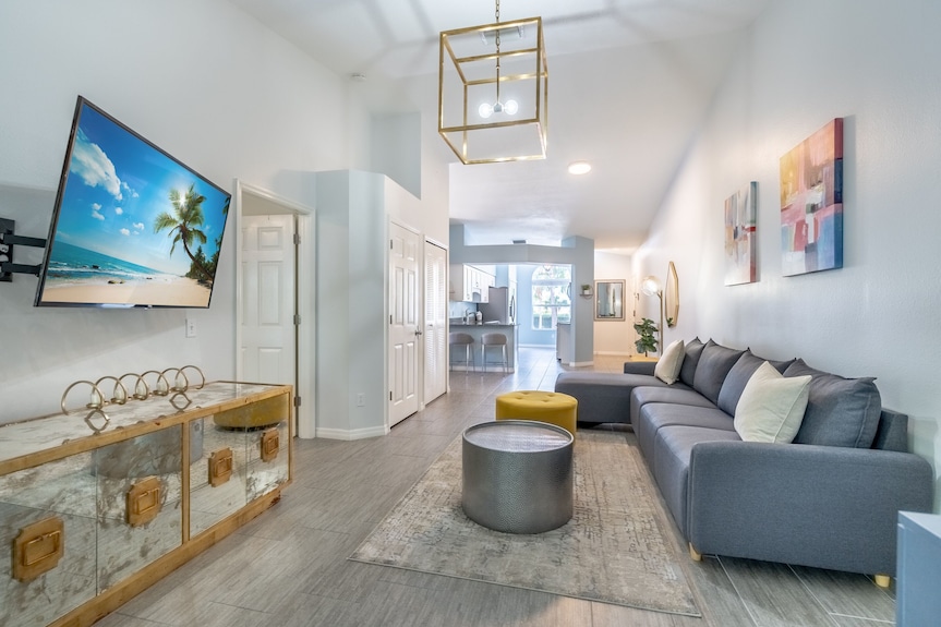 The Marilyn Bonita Beach Luxury Condo | A 5-star Stay Just 1 Mile From Ocean! - Bonita Springs