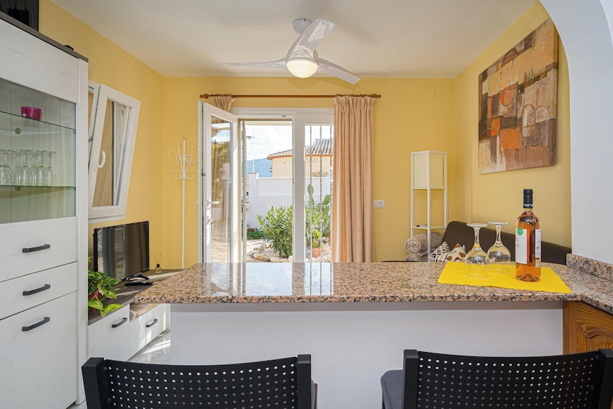 Appartement "La Mandarina" Met Uitzicht Op De Bergen, Zwembad, Wi-fi, A/c & Terras - Pego