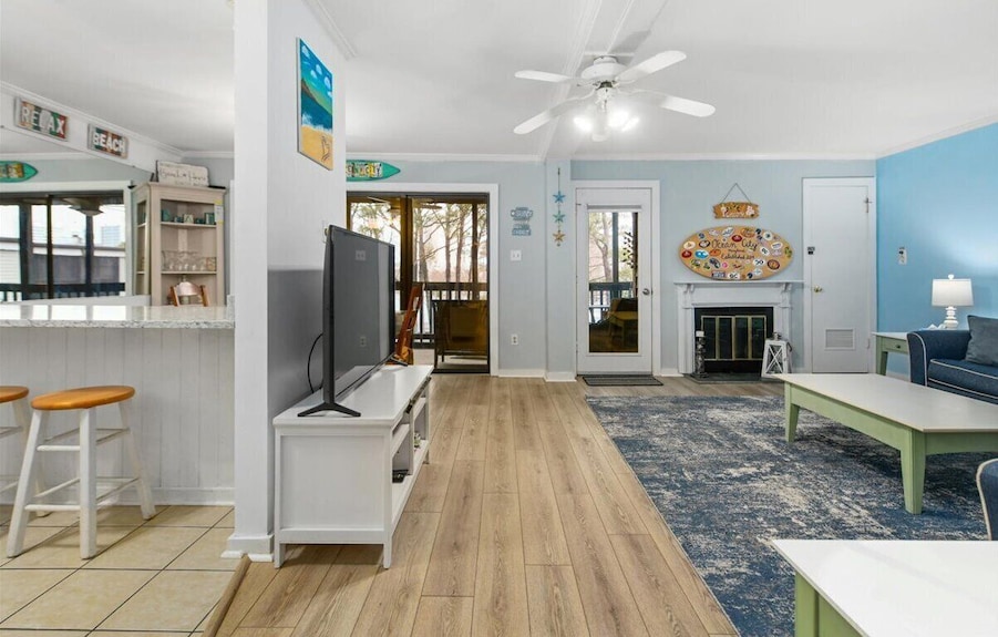 Wonderful 2 Br 2 Ba Unit In Family Friendly Complex With A Huge Pool! - 大洋城