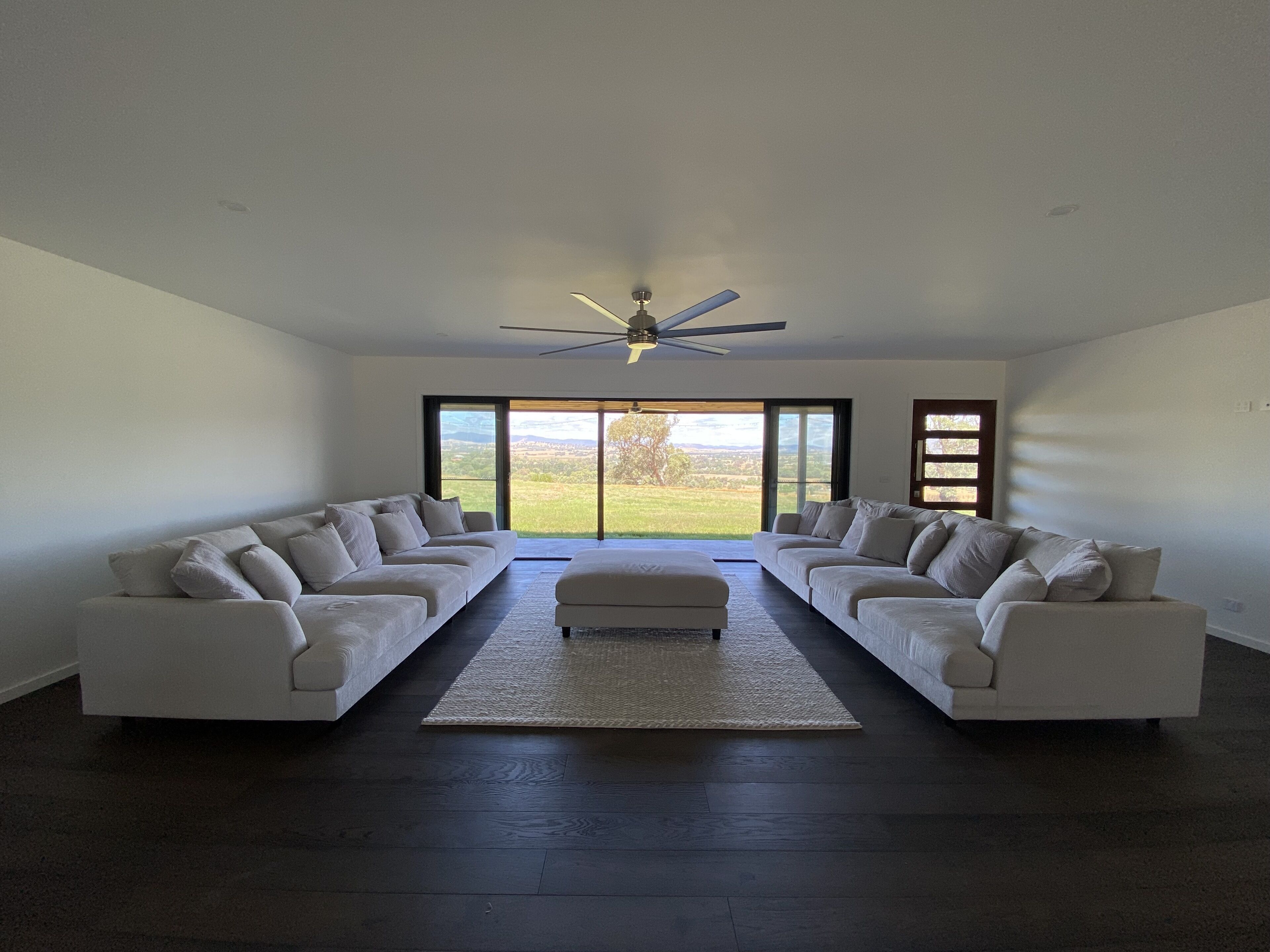 5 Acre Property With Magnificent Views - Mansfield