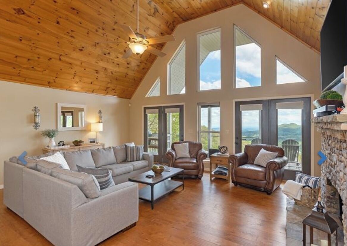 Wonderful Mountain Cottage With Amazing View! - Sapphire, NC