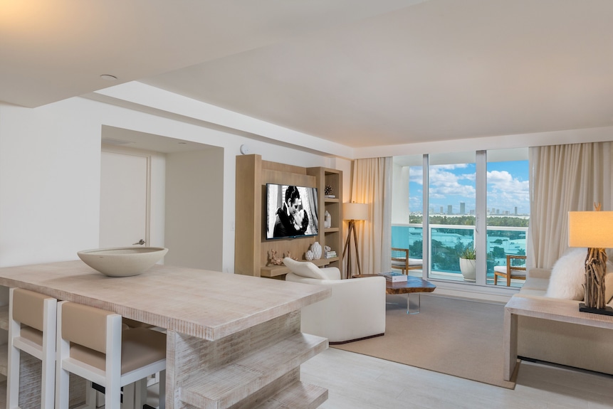 Luxurious Private Condo At 1 Hotel & Homes -1445 - サウス・ビーチ, FL