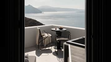 Junior Suite outdoor hot tub sea view | Vista da varanda