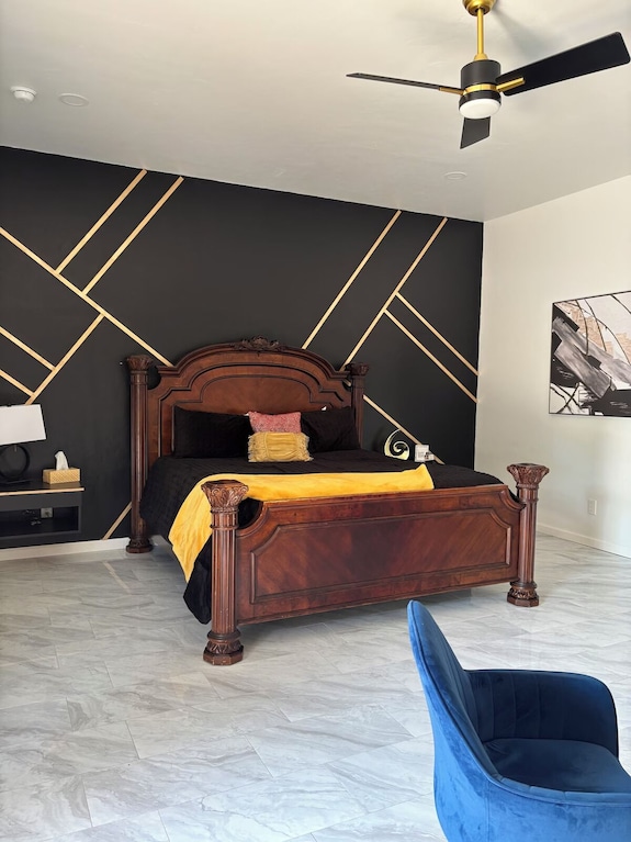 Rouge Room At Whispering Pines Bed-and-breakfast - Lake Thunderbird, OK