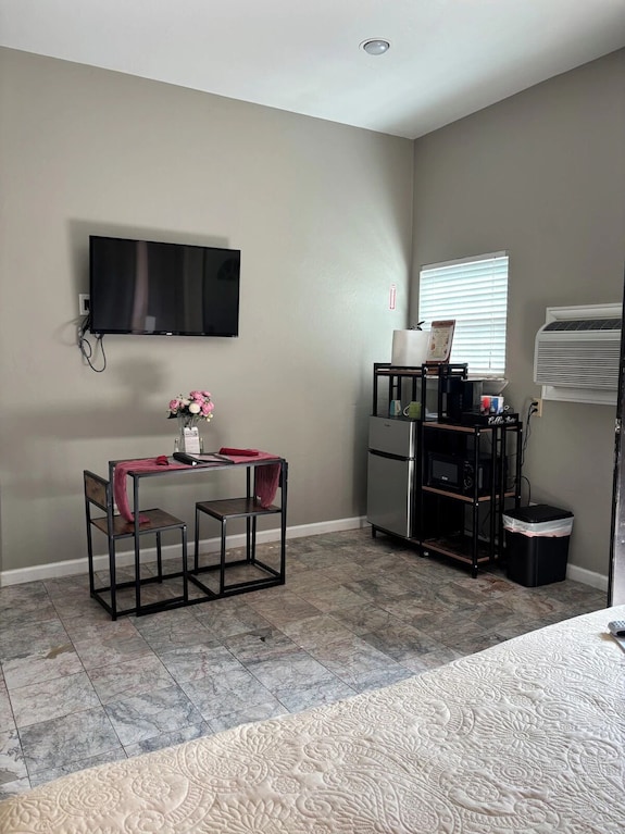 Hillside At Whispering Pines - Lake Thunderbird, OK