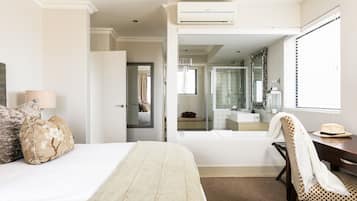 Bay Residence | Ferros/tábuas de passar roupa, Wi-Fi de cortesia, roupa de cama