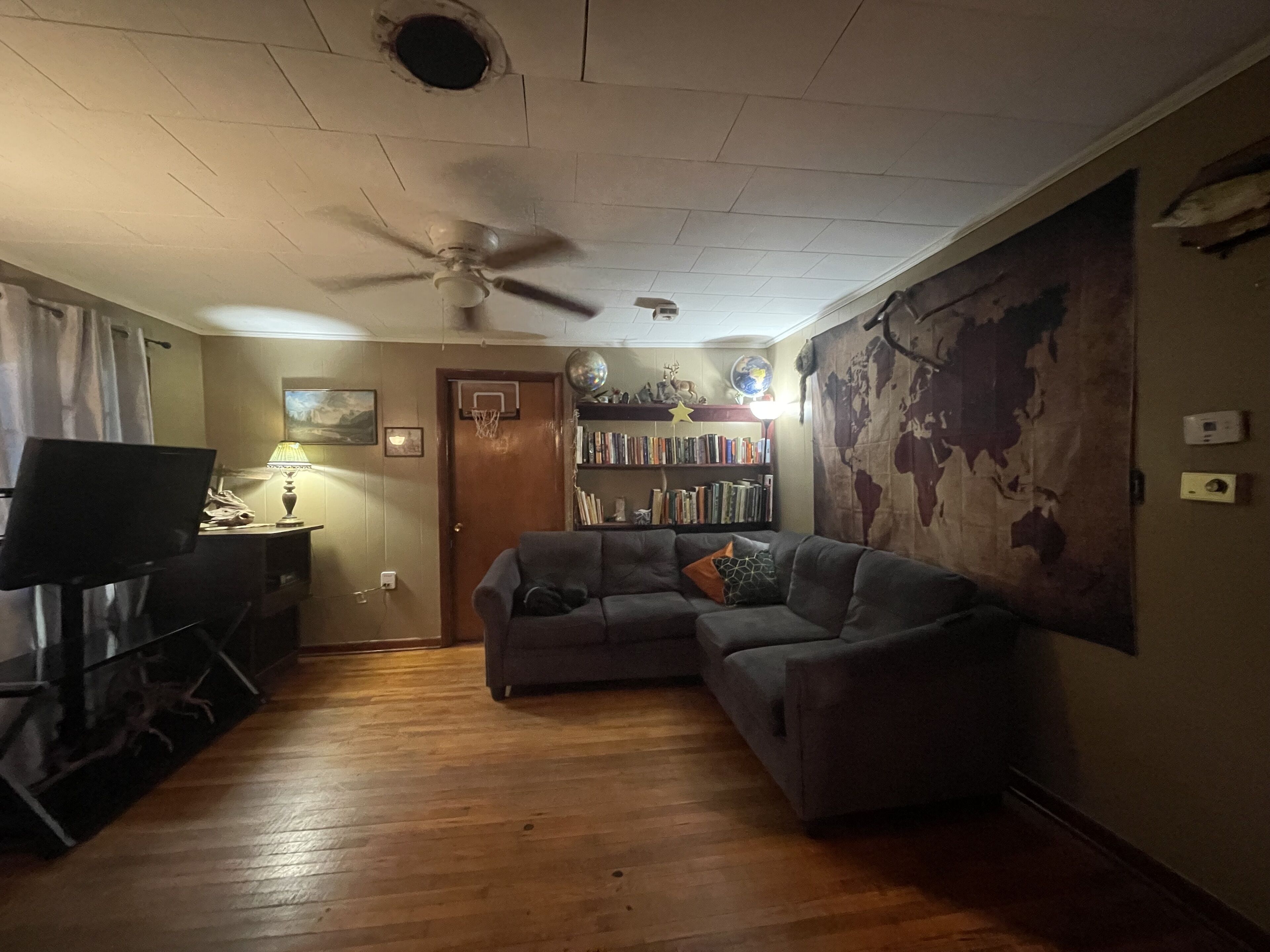 Cozy With Spectacular Views, Easy Access To I-64, And Each End Of The Nrgnp - West Virginia