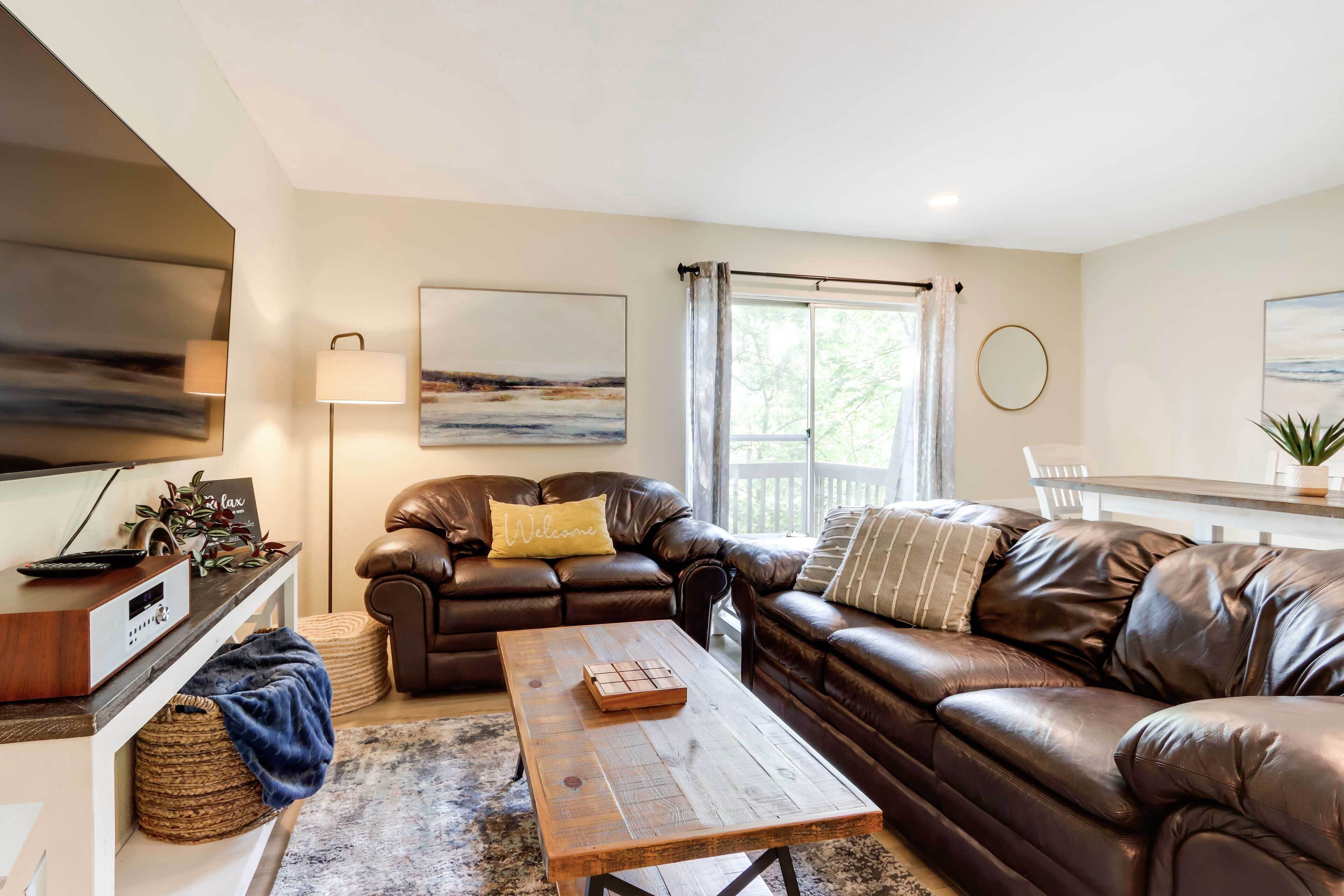 Osage Beach Home W/ Lake Views: Pets Welcome! - Sunrise Beach, MO