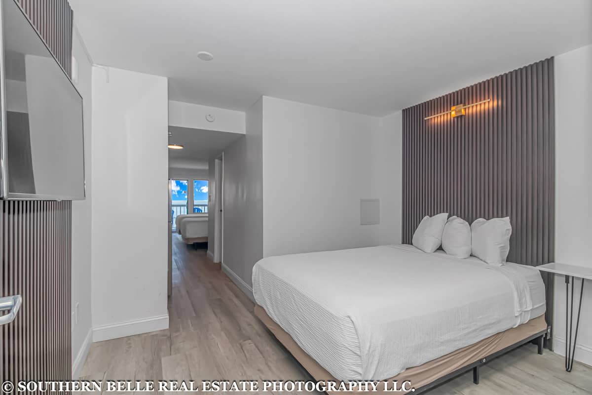 Individualmente mobiliados, ferros/tábuas de passar roupa