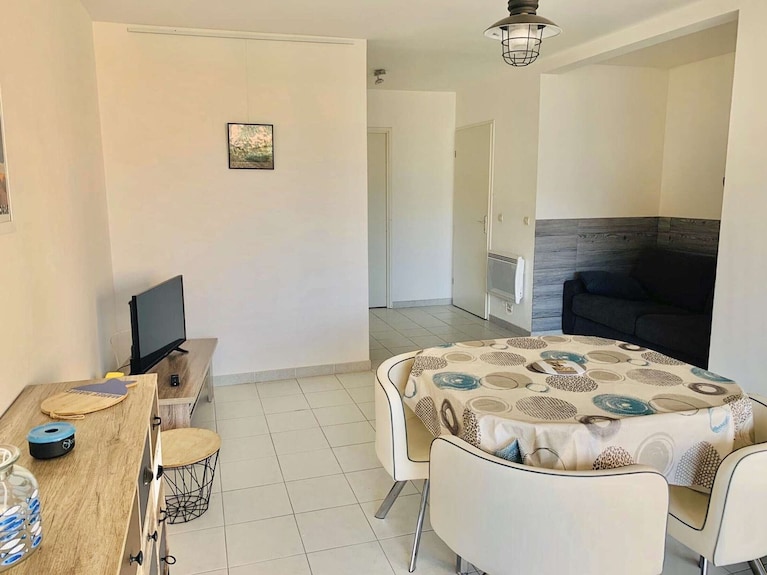 Appartement 2 Pièces à Calvi, Proche Plage, Parking Inclus - Calvi