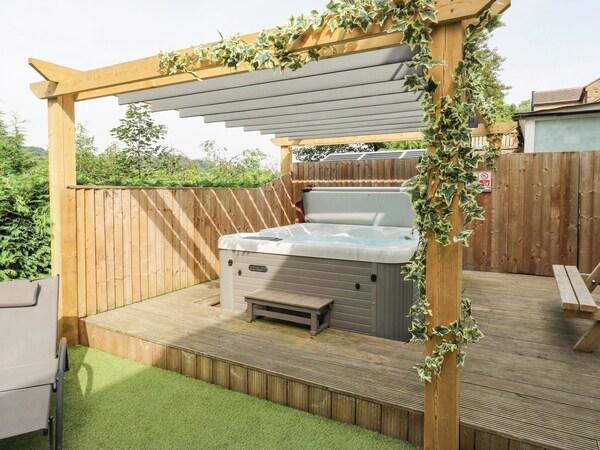 The Porthole - Holmfirth