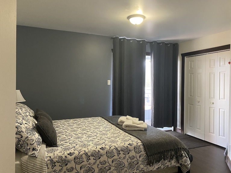 Le Montagnard Private Spa, Magnificent View Of The River - Quebec