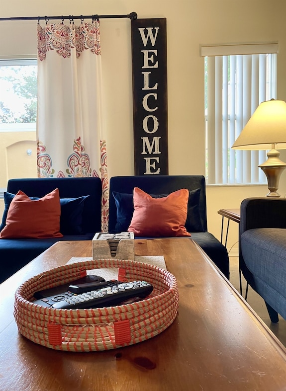 Family-friendly Resort 3 Br Townhouse - Kissimmee, FL