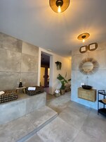 Sauna seca, massagens