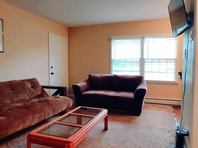 Beautiful Apartment In Historical Downtown Location. - Greensboro, NC