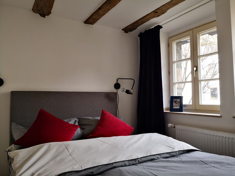 Rental-comfort-private Bathroom-garden View-alte Schmiede - Witten