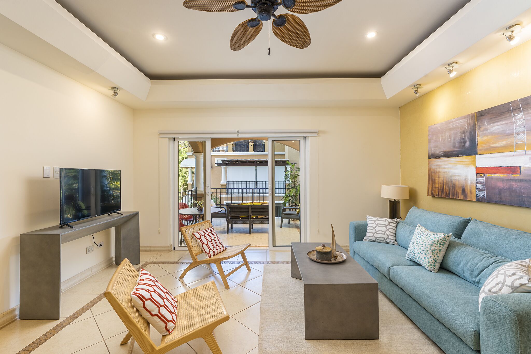 Luxury 2br/2.5ba Condo In Tamarindo Two Blocks From The Ocean W Pool & Elevator - Tamarindo