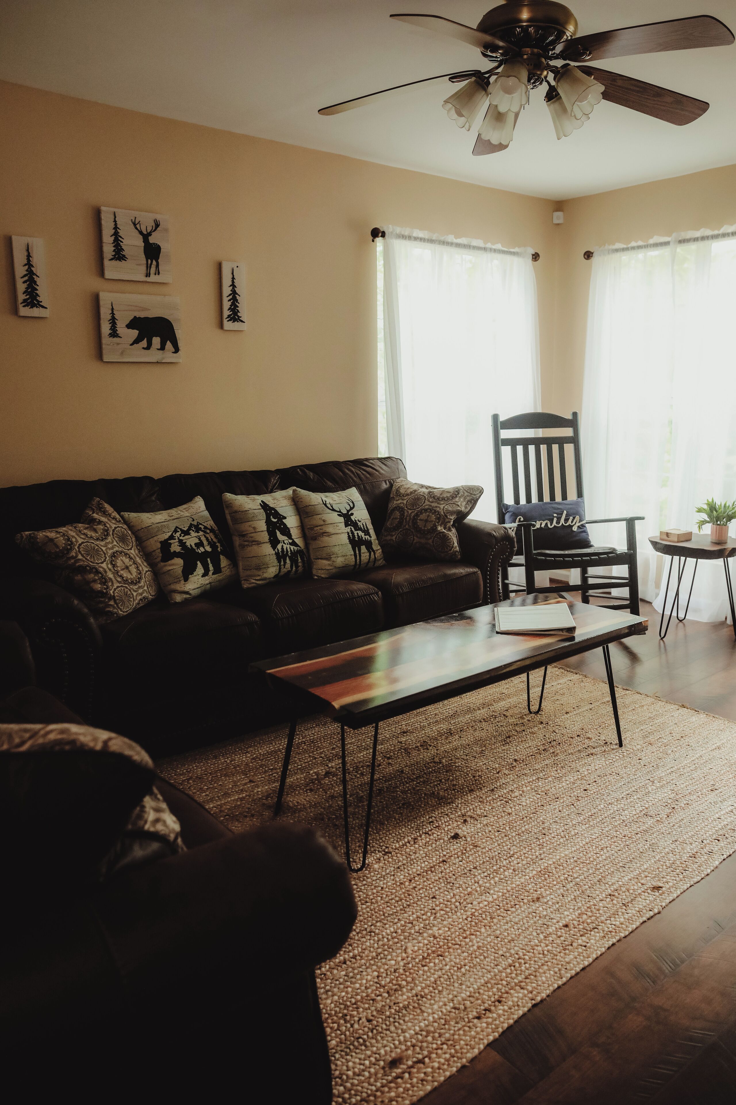 Spring Break Escape -Views,vibes And A Hot Tub! Central Location Pf&gatlinburg - Tennessee