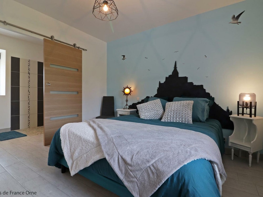 Casa Rural Con Sauna, Billar, Y Zona De Juegos Para Niños En Entorno Natural De 1 Ha - Orne