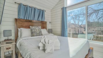 2 quartos, espaço de trabalho para notebook