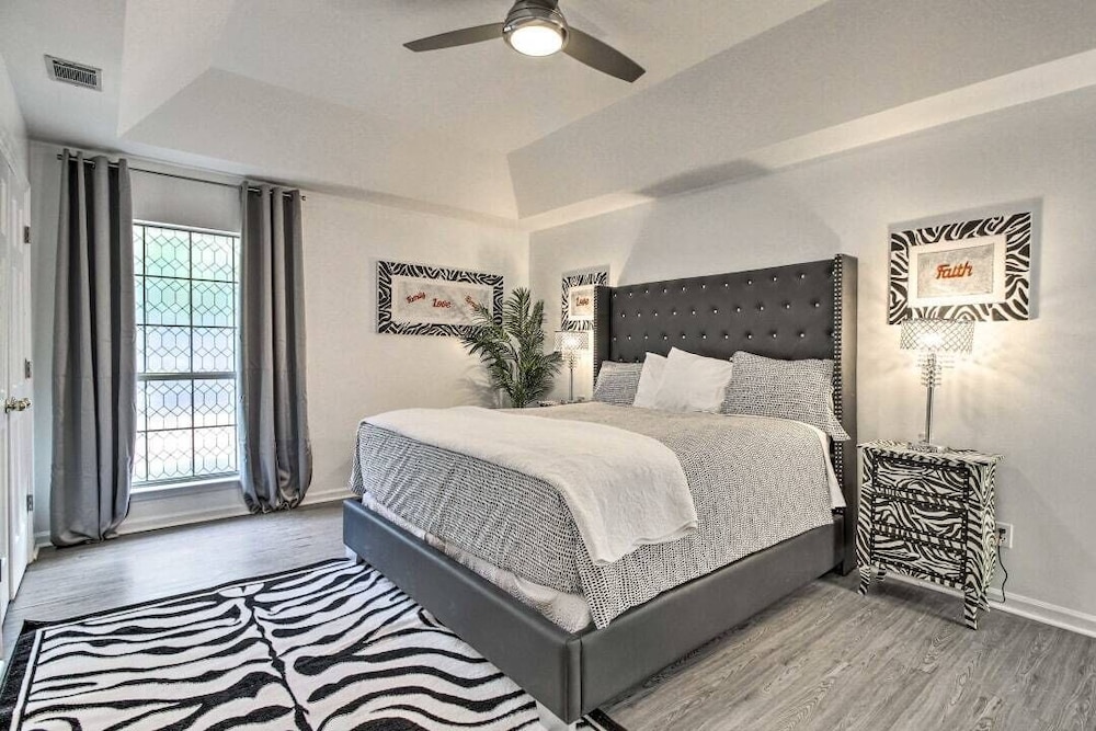 Luxury Getaway, 4 Br, 2.5 Bath, Near Ft. Stewart - Hinesville, GA