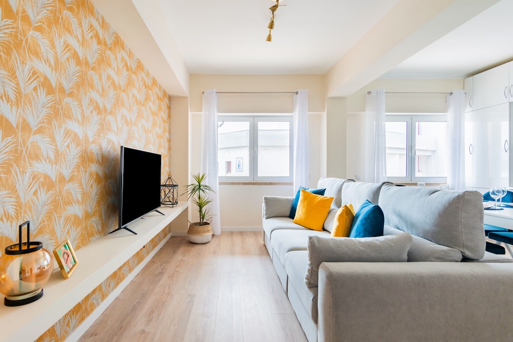 Oeiras Spacious And Modern Flat - Oeiras