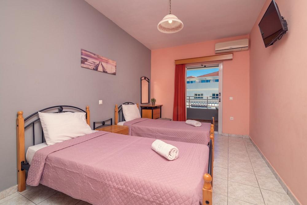 Avouris Apartment 2 - Zante