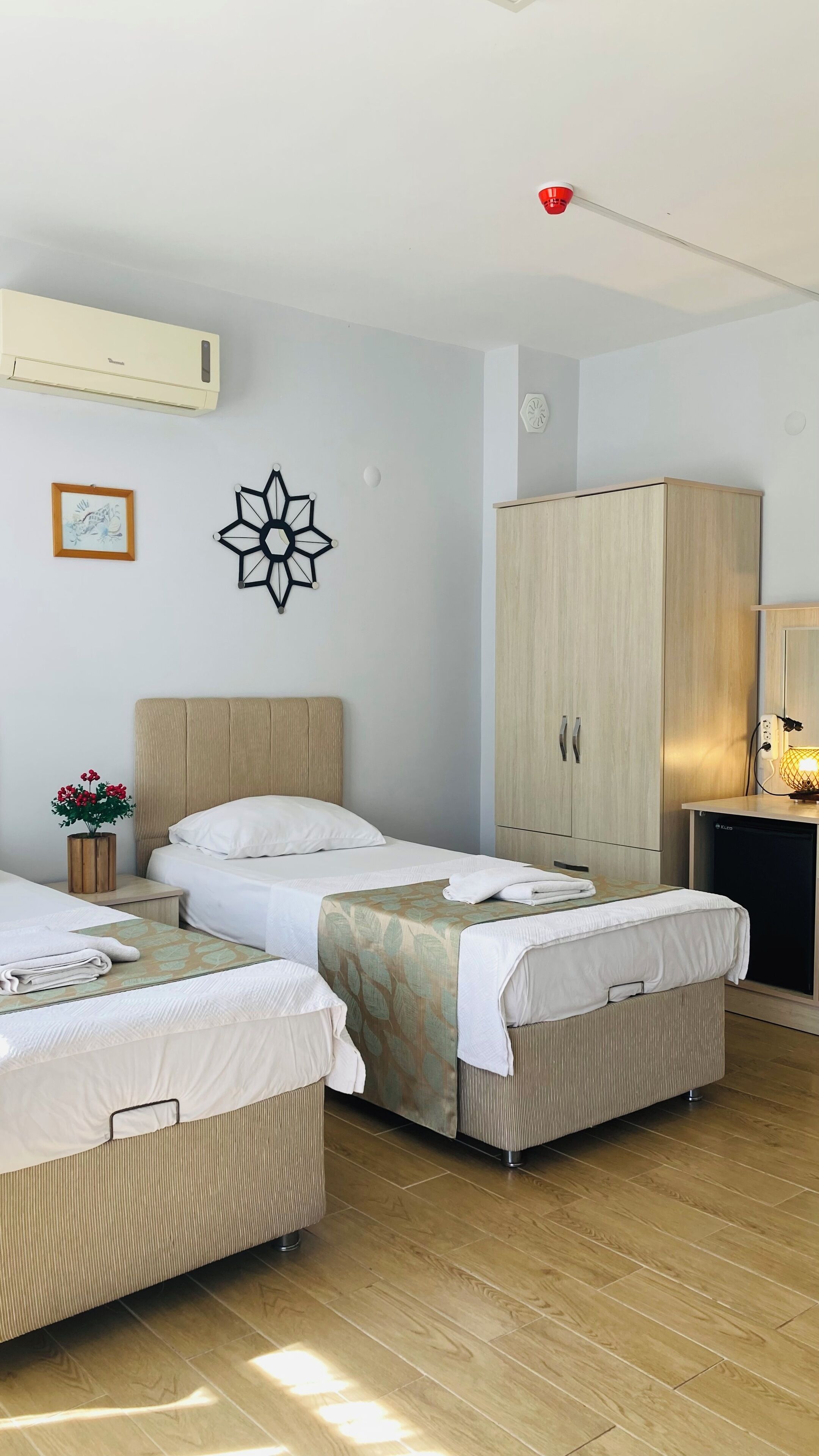 Quarto casal ou duplo standard | Frigobar, quartos à prova de som, Wi-Fi de cortesia, roupa de cama