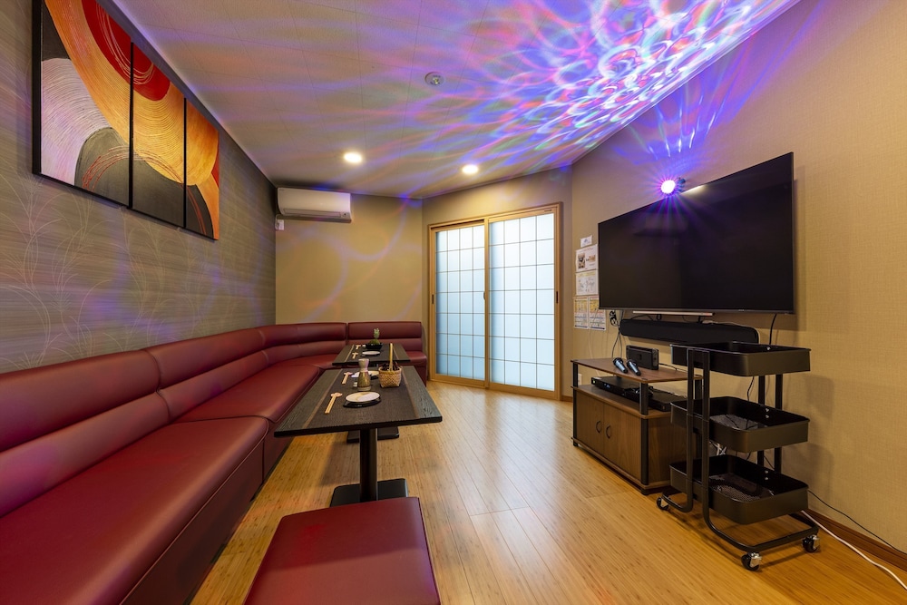 Yadoya Yumeji - Tokyo