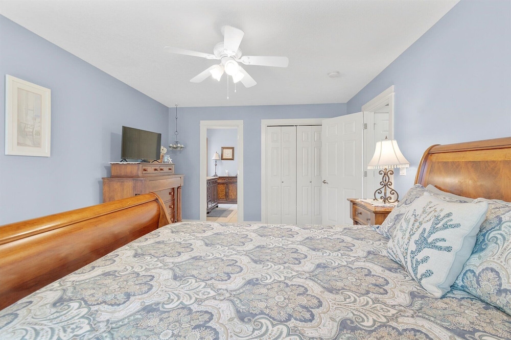 Pets Ok, 150 Yds To Beach, Modern, Luxury (Journey) - Ocean Park, WA