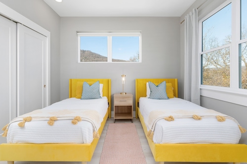 Casa Vista - Downtown With Mountain Views & Pool - Chattanooga, TN