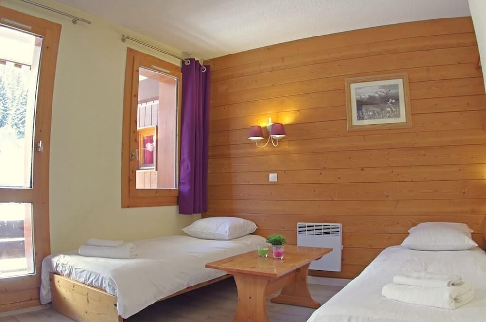 Studio Divisible Rénové Avec Balcon Et Animaux Acceptés à Valmorel - Saint-François-Longchamp