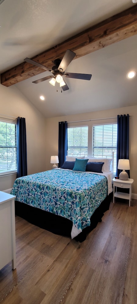 "Wanna See Some Deer? Our Clean And Peaceful Guesthouse! - Boerne, TX
