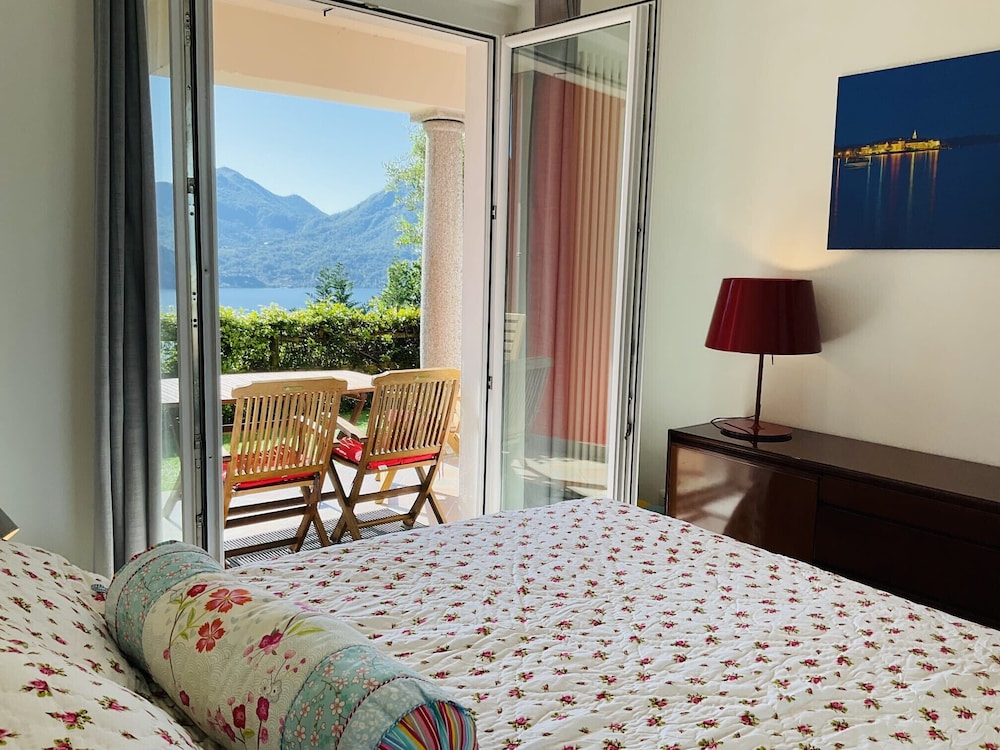 Doris Apartment With Lake View In Ghiffa - Ghiffa