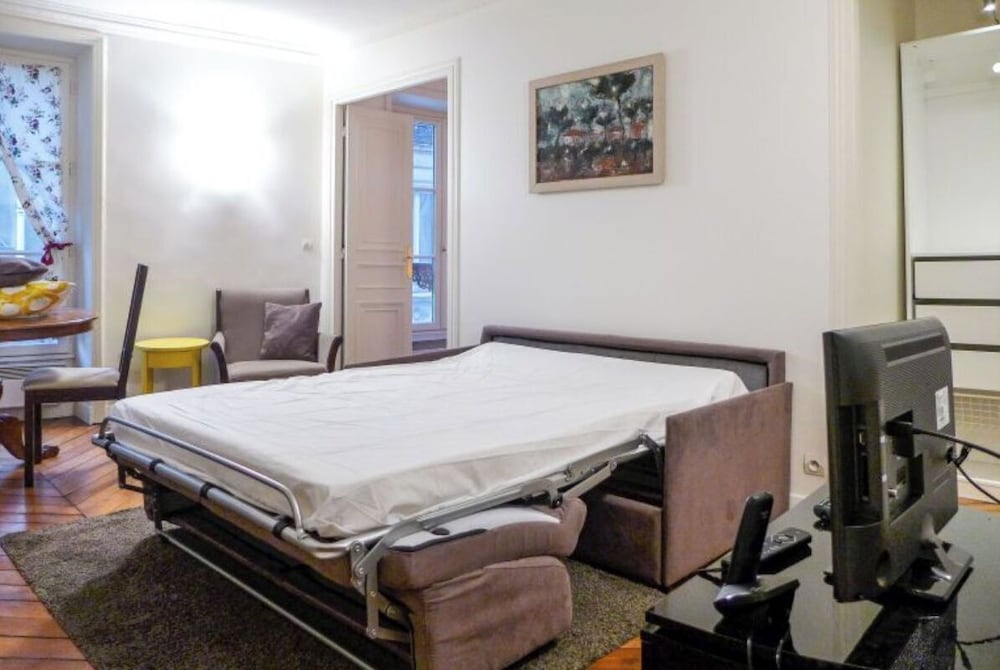 One Bedroom In Saint Germain  Luxembourg - Neuilly-sur-Seine