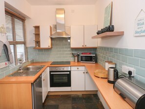 Casa de campo | Cozinha privada | Geladeira, chaleira elétrica, torradeira