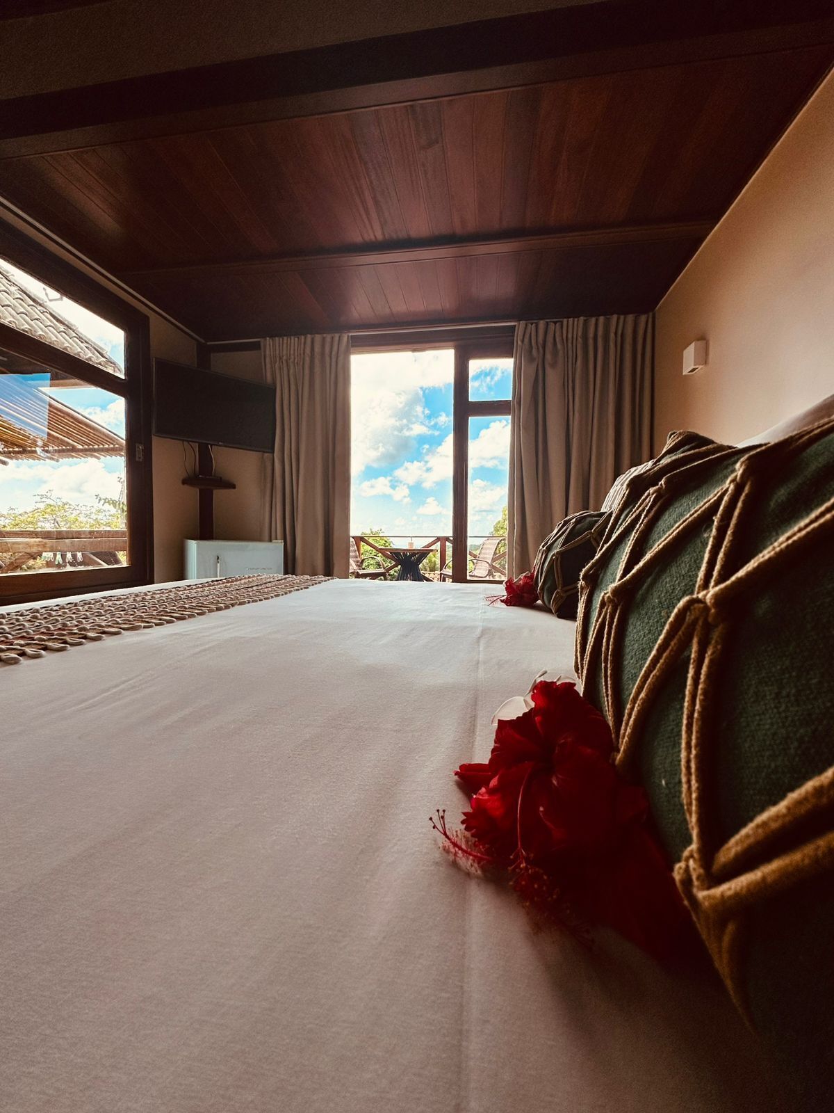 Suíte Luxo Superior 2 | Cofre no quarto, com decoração personalizada 