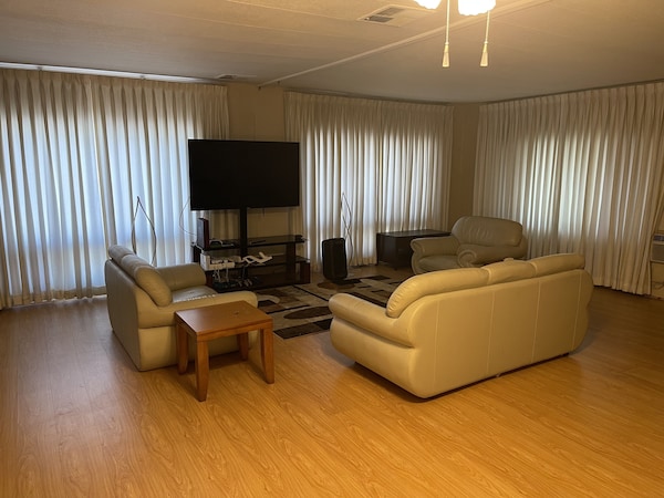 Spacious Place With Real Wifi - Las Vegas, NV