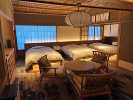 Quarto Tradicional, não fumadores (Japanese) | Roupa de alta qualidade, cofre no quarto, secretária 