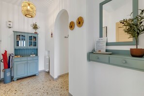 Apartamento Familiar, 4 quartos, frigorífico e micro-ondas (Casa Pepitas apt sea front Monopoli) | Interior