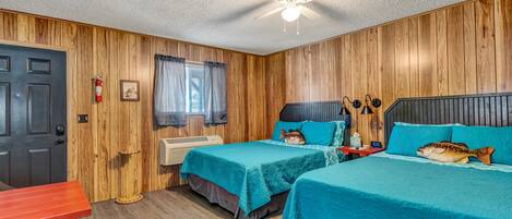 Quarto Duplo | Com decoração personalizada, com mobília individualizada