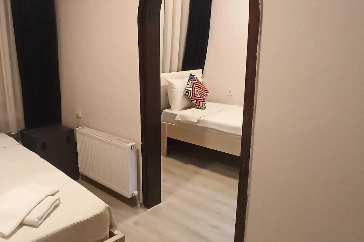 Lençóis italianos Frette, roupa de alta qualidade, minibar