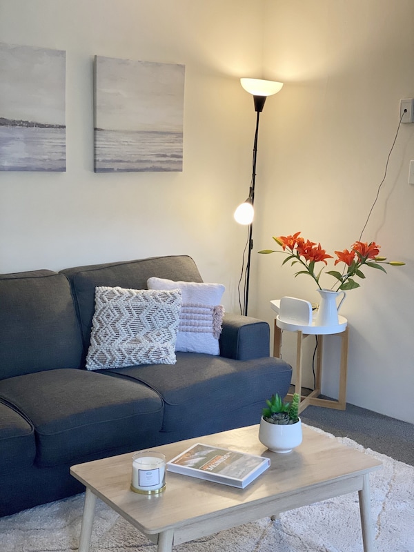 Cozy 2 Bedroom Unit Close To Everything - Blacktown