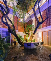 Fachada da propriedade