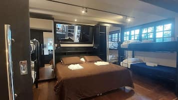 Chalé | Com decoração personalizada, com mobília individualizada