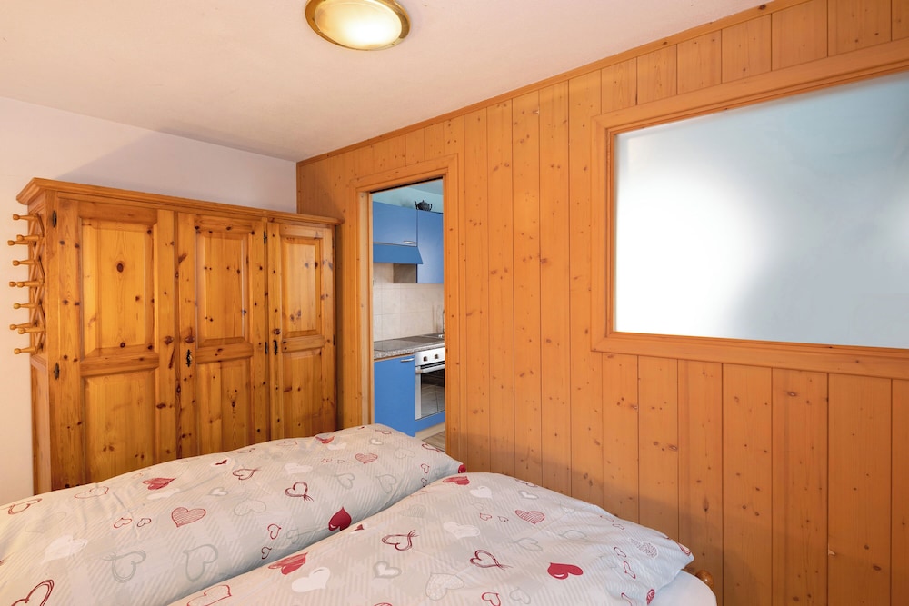 Holiday Apartment "Orsa Maggiore" Close To Ski Lift With Wi-fi - Livigno